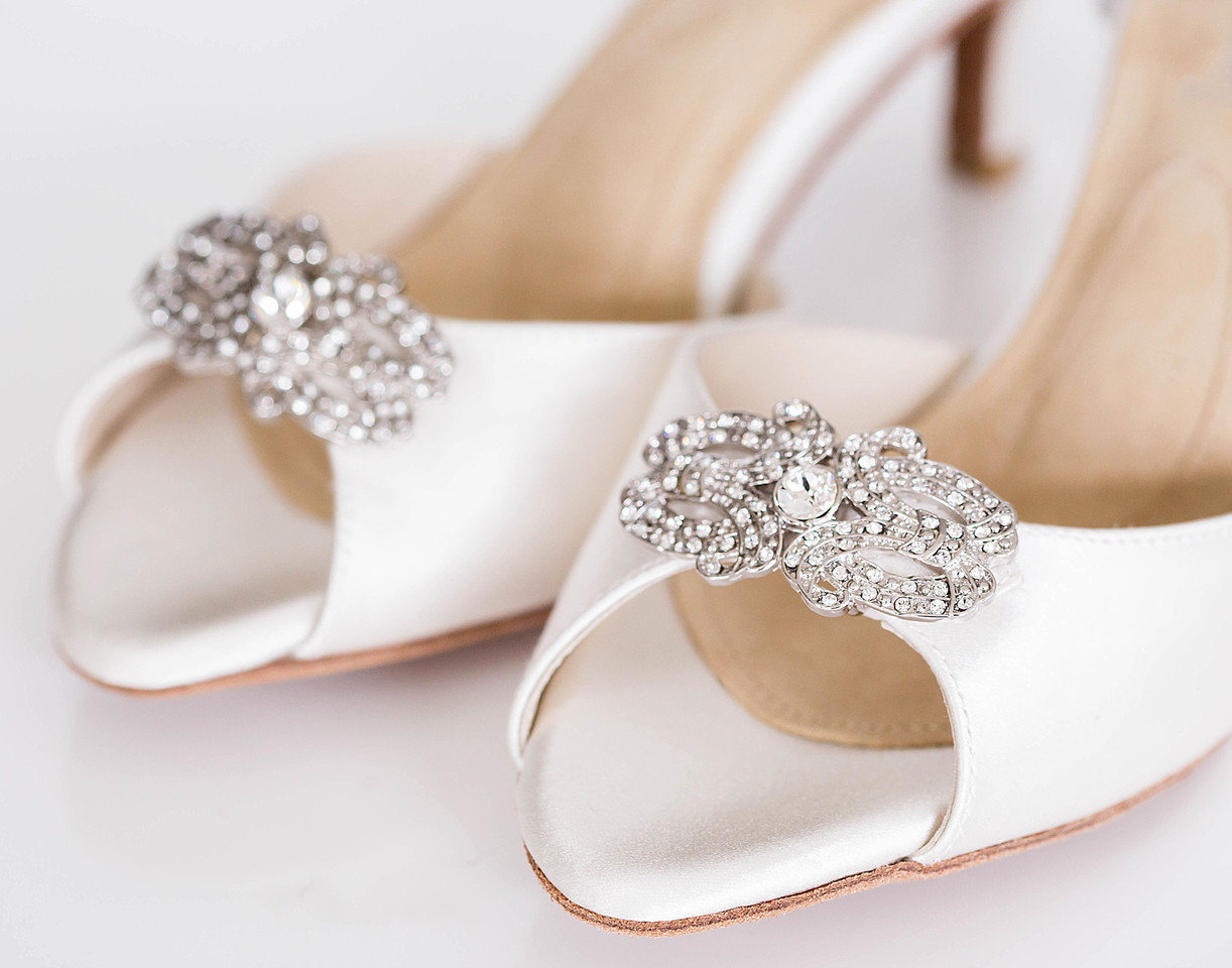 shoe decorations and shoe clips for bridal and wedding shoes