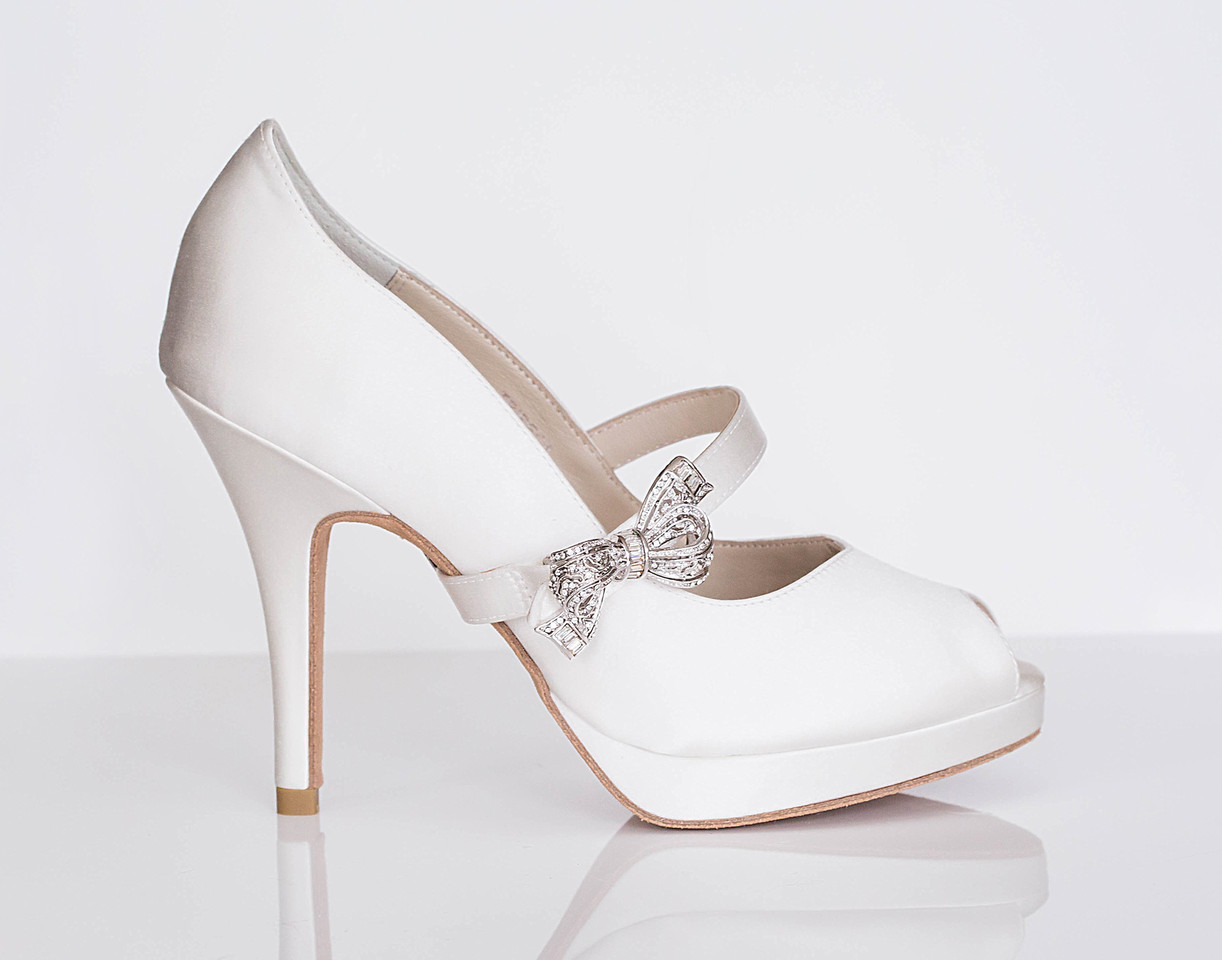 shoe decorations and shoe clips for bridal and wedding shoes